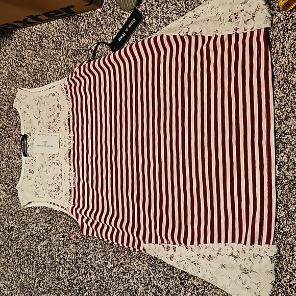 Doe & Rae | Tops | Red Striped Tank Lace Trim Size S Doe Rae Fun Way To ...